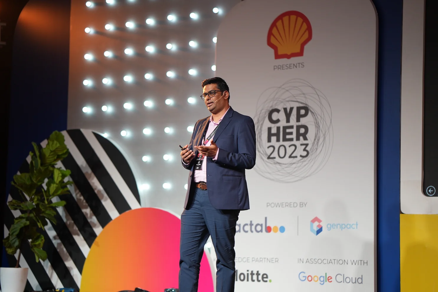 How is AI Changing Customer Service Today? | AIM Media House